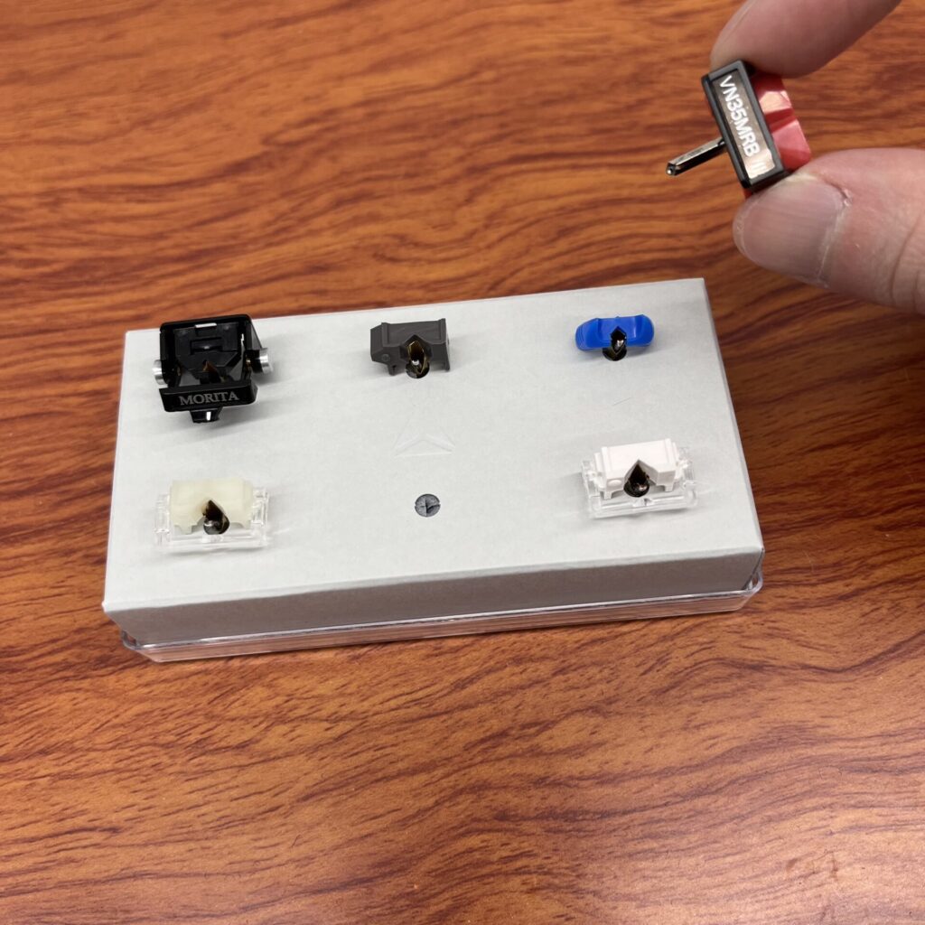 スタイラスケース 2個セット CSS-J600W | レコード針収納ケース | JICO 日本精機宝石工業株式会社