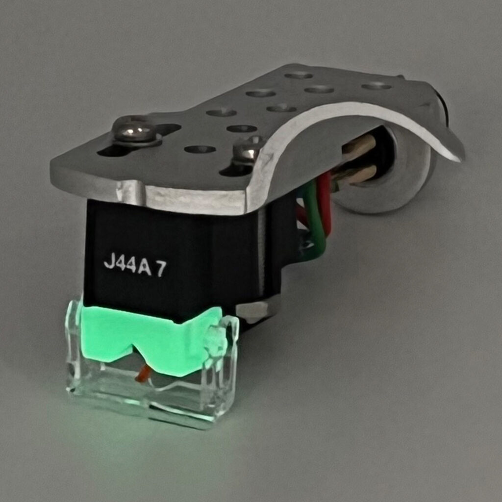 OMNIA J44A 7 AURORA IMP NUDE SILVER（蓄光） | JICO 日本精機宝石工業株式会社